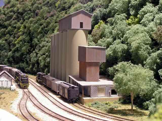 Clinchfield Railroad N-scale Blue Ridge Division - Photos